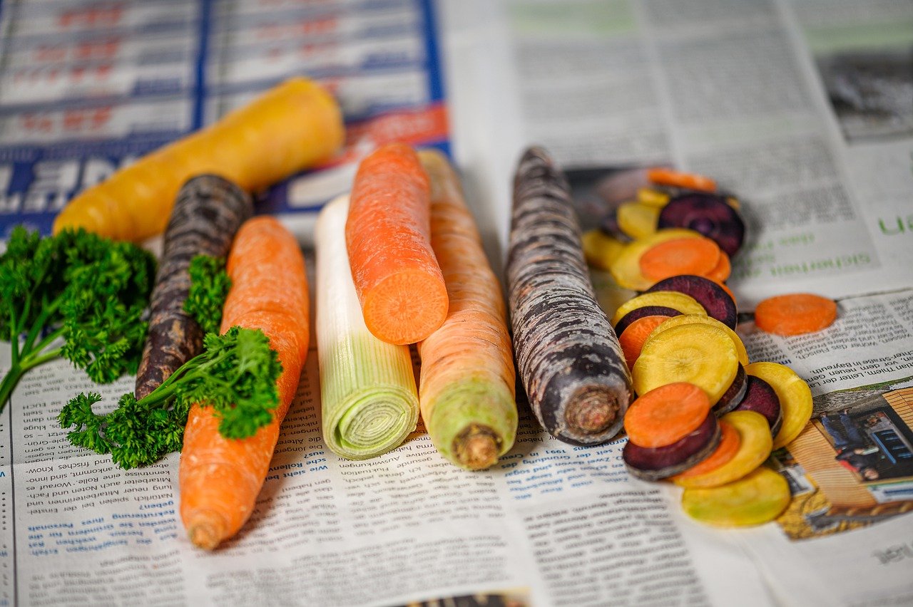 Mysuru Residents Demand Ban on Newspaper Food Packaging - FoodManifest